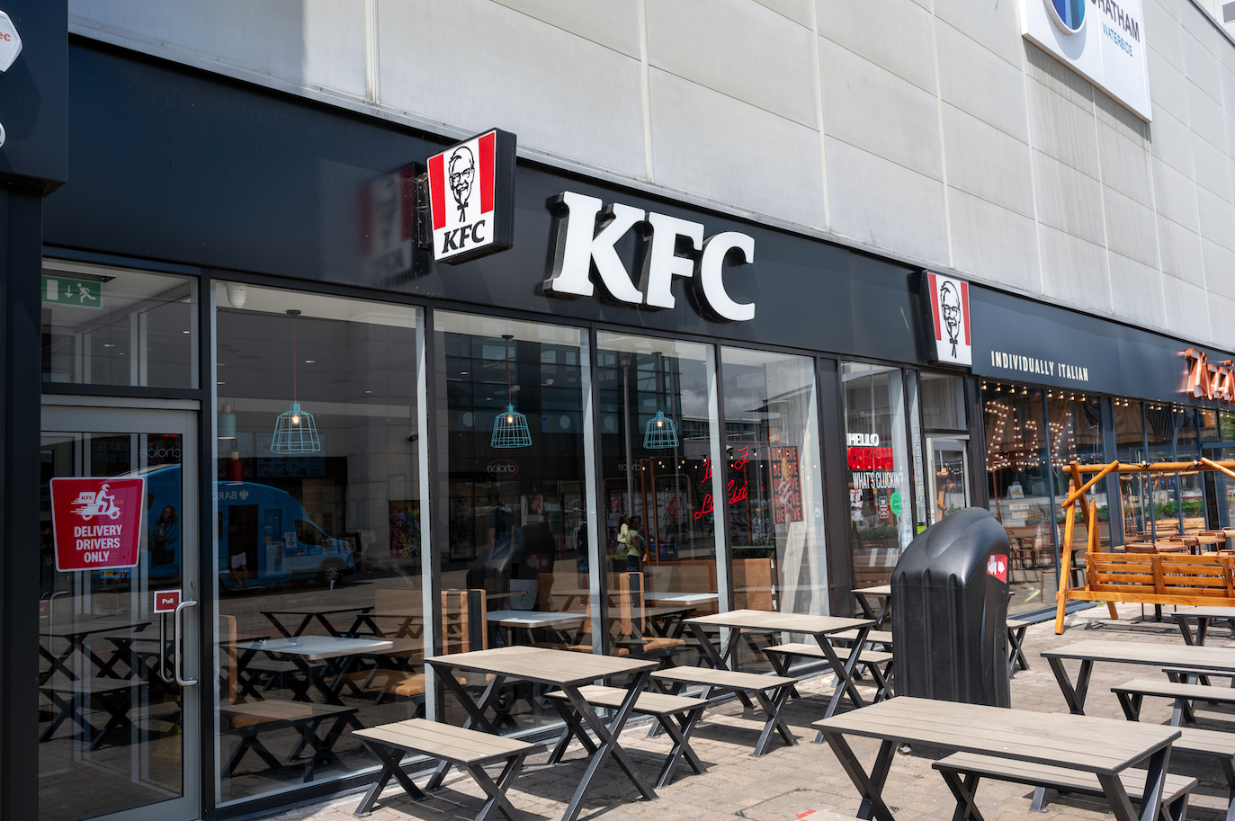 KFC – Chatham Waterside